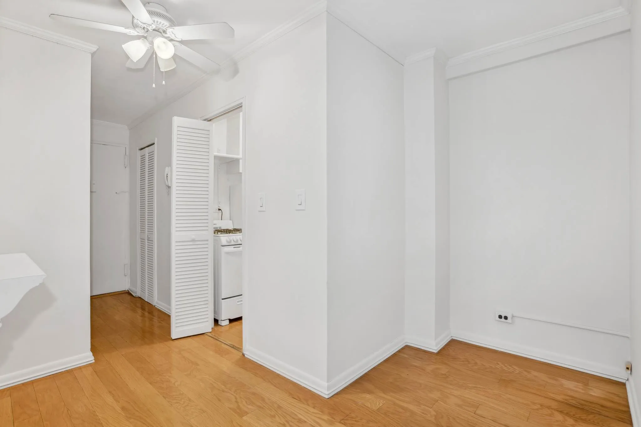 141 East 55th Street #7G in Sutton Place, Manhattan | StreetEasy