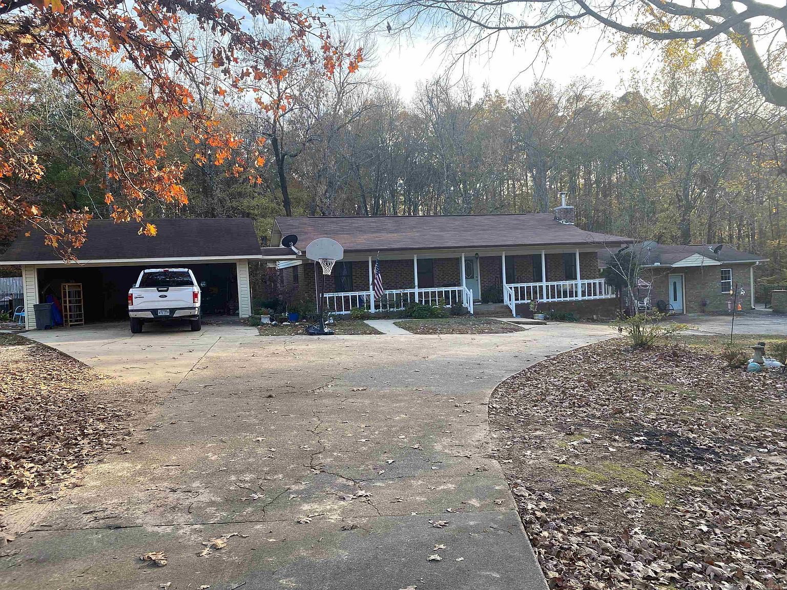 1355 Hickman Rd, Camden, AR 71701 | MLS #23038328 | Zillow
