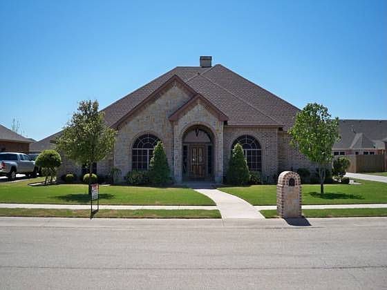 605 Cedar Dr, Pilot Point, TX 76258 | Zillow