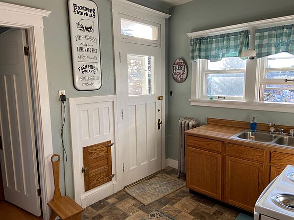 910 W Granite St APT 4, Butte, MT 59701 | Zillow