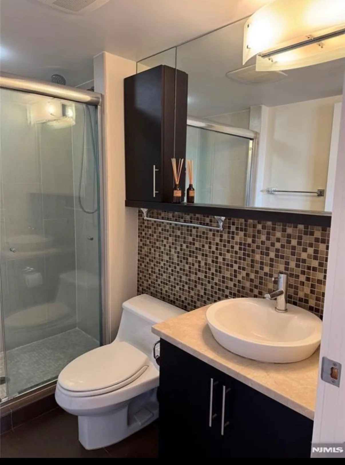 310 Cliff Lane #4E in Cliffside Park, New Jersey | StreetEasy