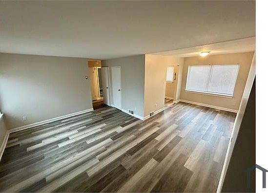 2032 Cliffview Rd APT 15, Cleveland, OH 44121 | Zillow
