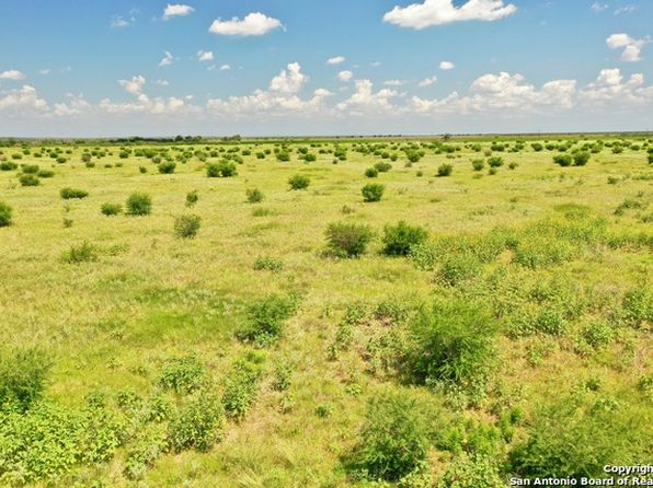 Knippa TX Real Estate - Knippa TX Homes For Sale | Zillow