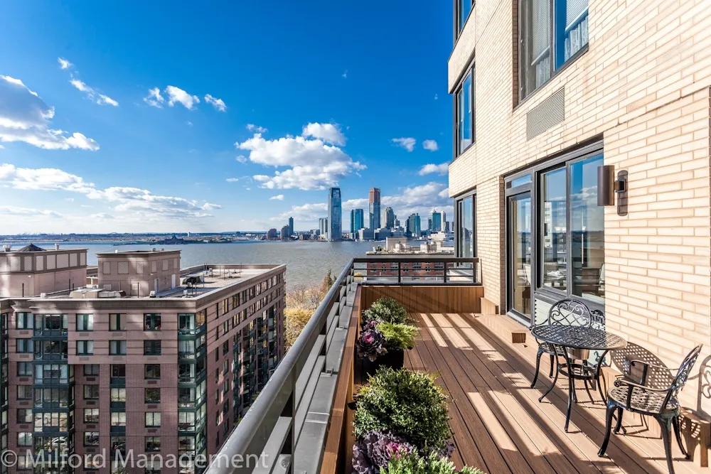 99 Battery Place #12D in Battery Park City, Manhattan | StreetEasy