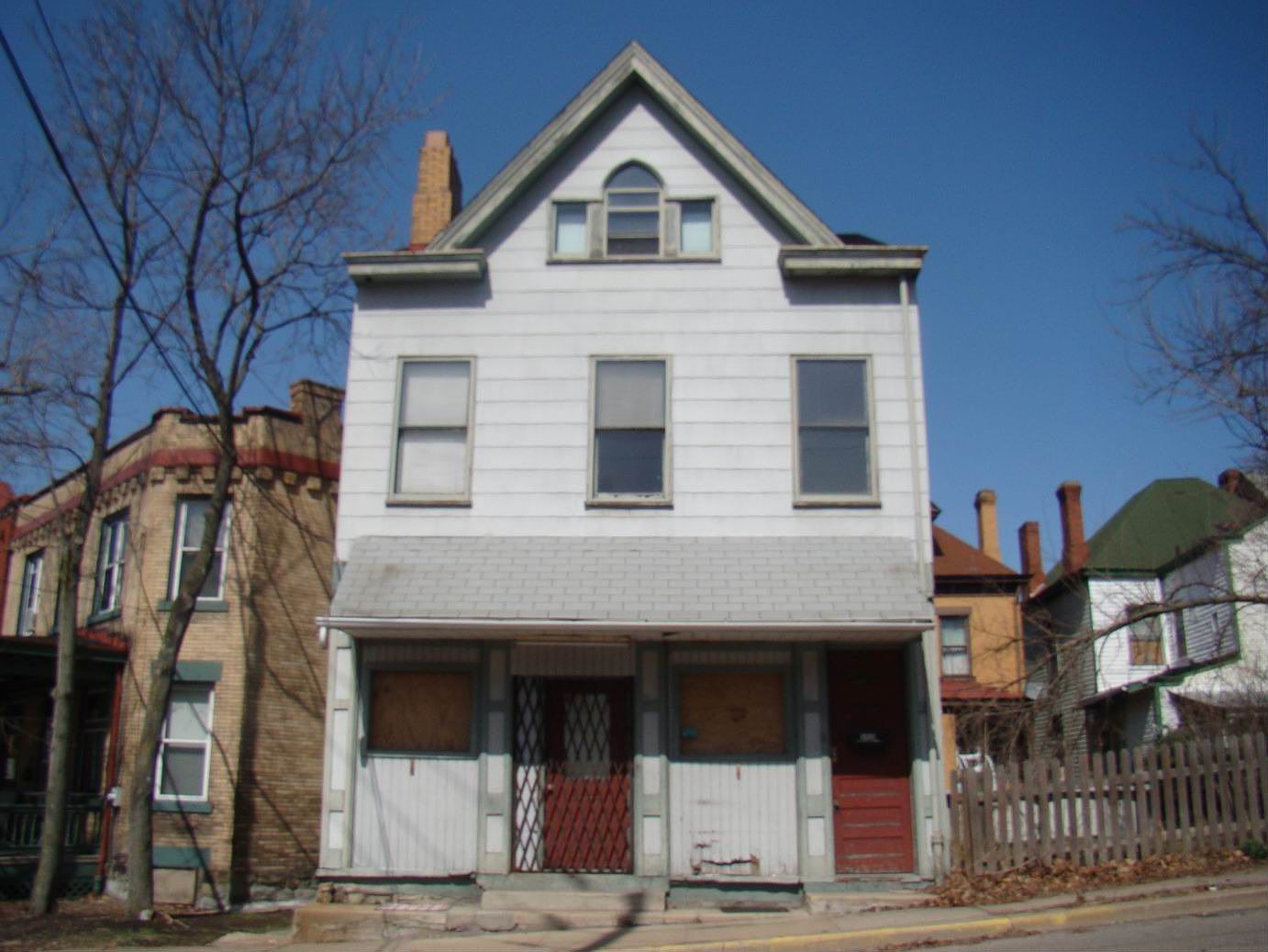 3458 Perrysville Ave, Pittsburgh, PA 15214 | Zillow