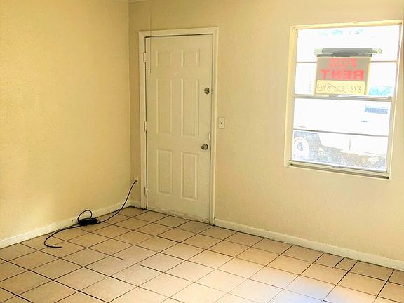 2371 Edwin St NE APT B, Winter Haven, FL 33881 | Zillow