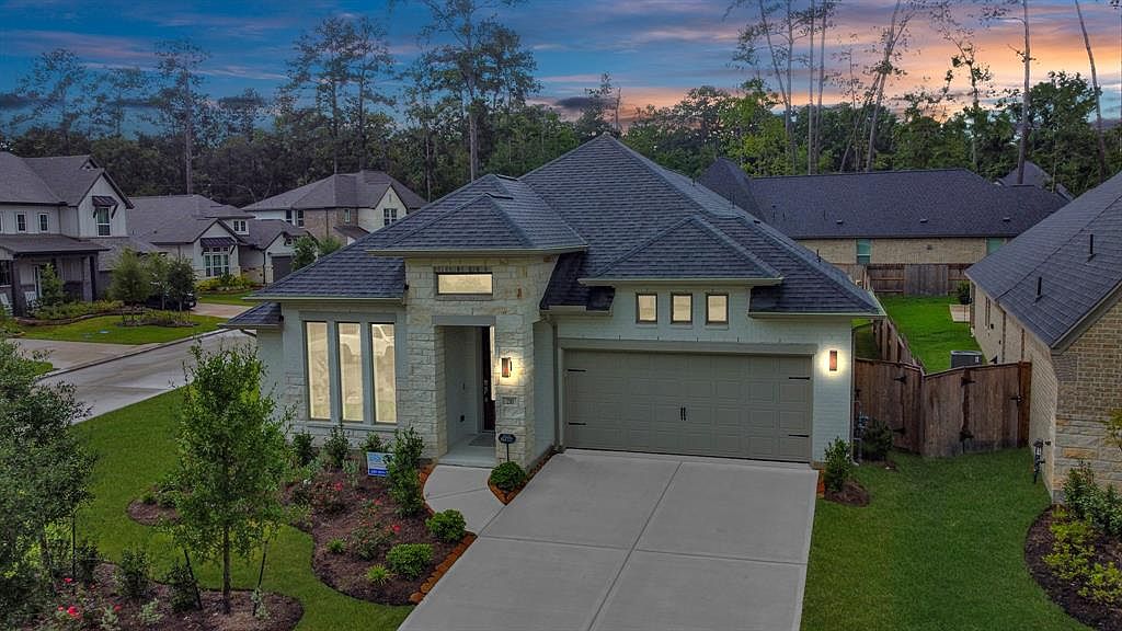 210 W Netleaf Ct, Montgomery, TX 77316 | MLS #12772960 | Zillow