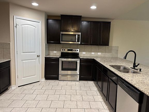 12041 Pearl Jubilee, San Antonio, TX 78245 | Zillow 12041 Pearl Jubilee, San Antonio, TX 78245 | Zillow
