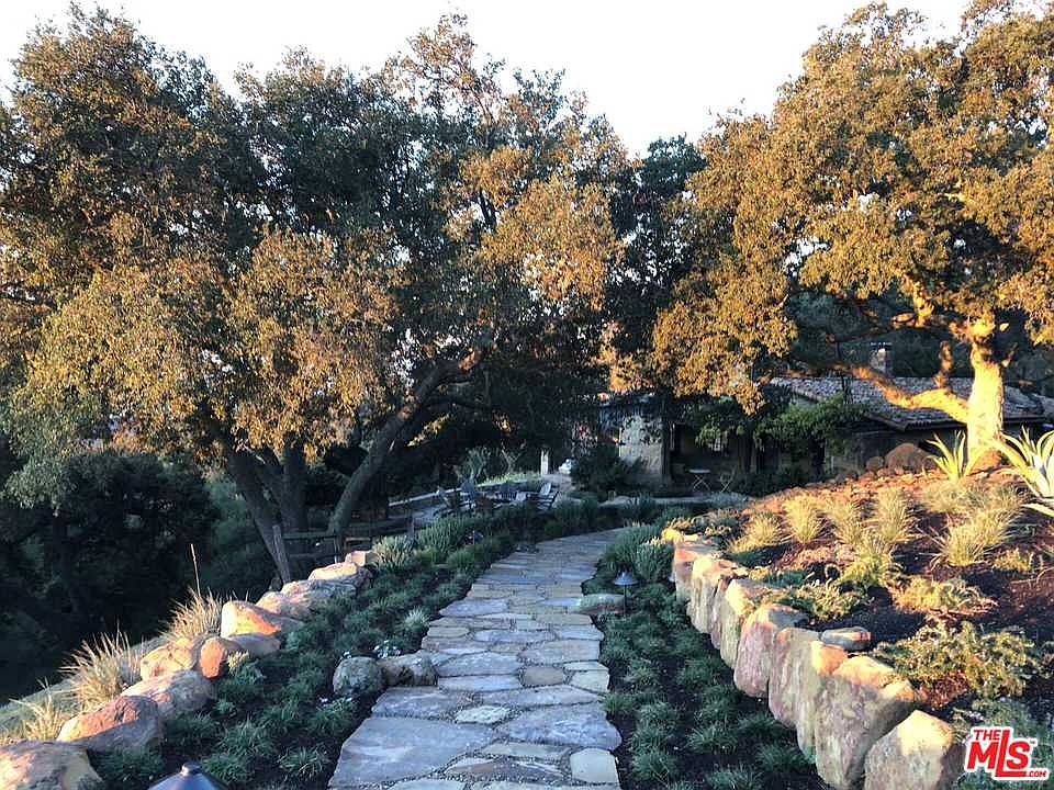 2377 Refugio Rd, Goleta, CA 93117 | Zillow