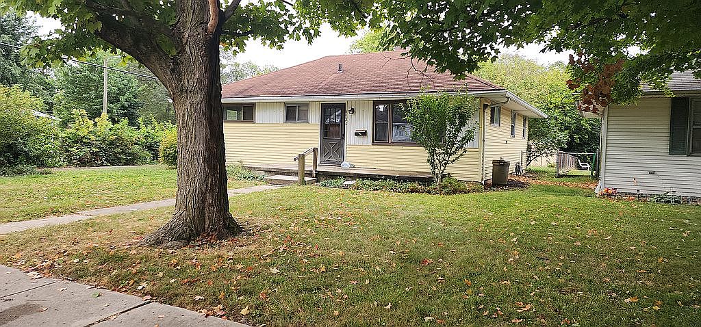 4726 Wellington Ave, Indianapolis, IN 46226 | Zillow