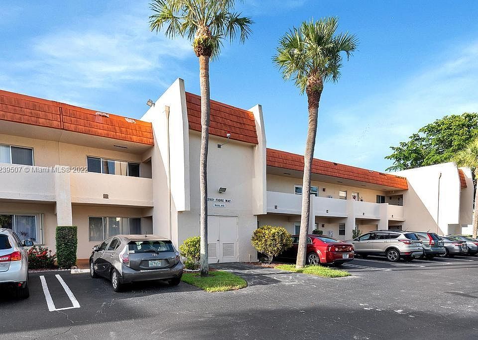 Lago Del Rey Condominiums - 2901 Fiore Way Delray Beach FL | Zillow