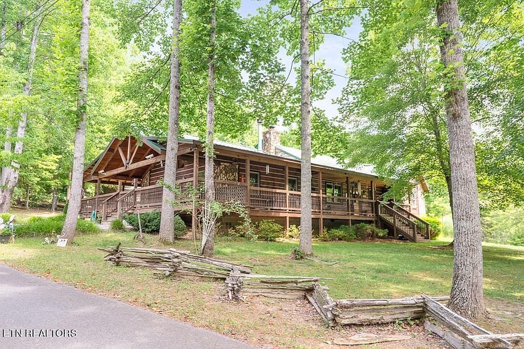 2313 Heather McCarter Ln, Sevierville, TN 37862 | MLS #1252824 | Zillow