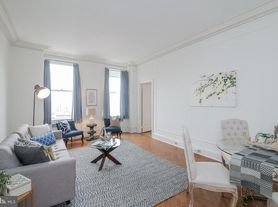 1706 Rittenhouse Sq Philadelphia PA | Zillow