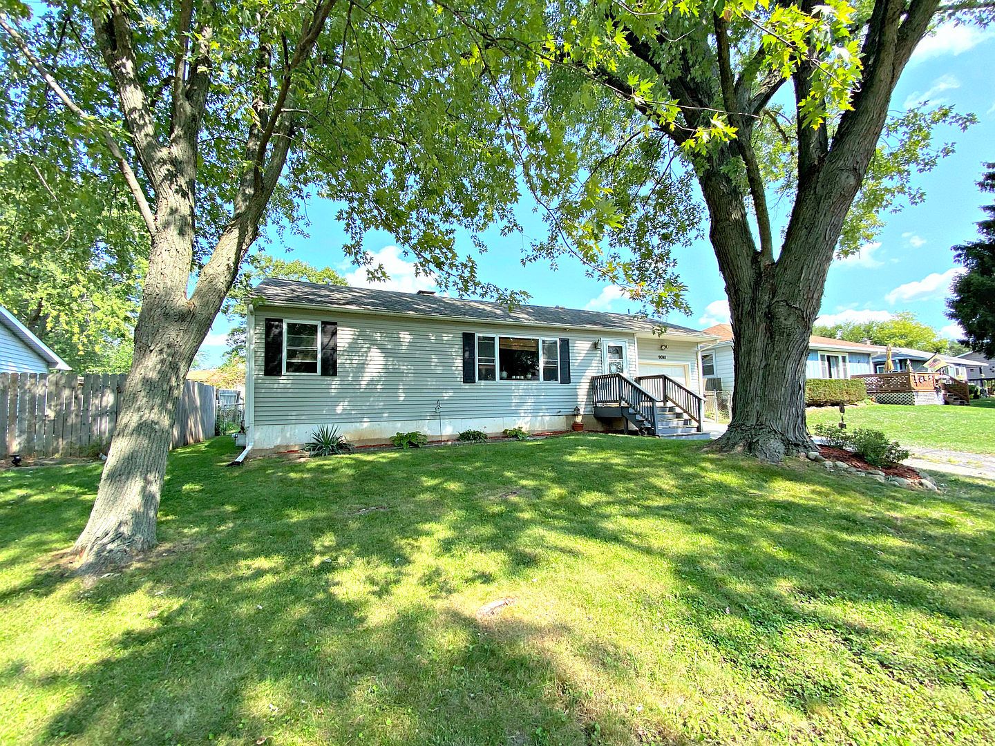 9010 Ramble Rd, Wonder Lake, IL 60097 | Zillow