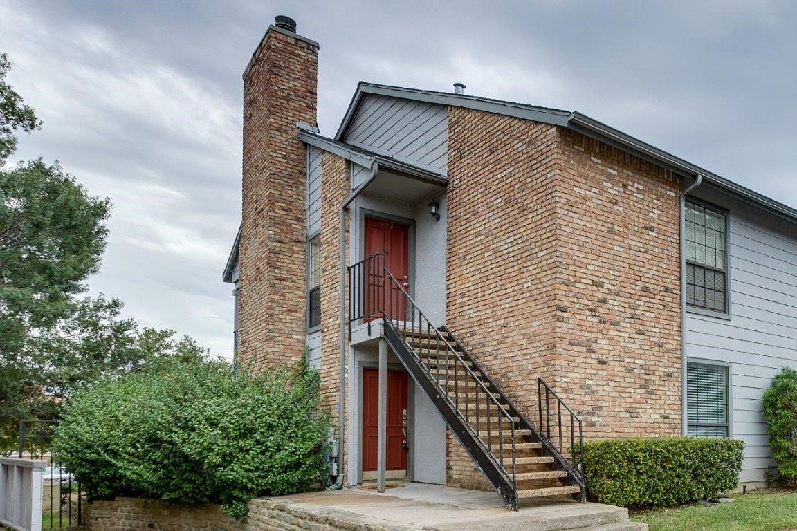 15151 Berry Trl APT 401, Dallas, TX 75248 | Zillow