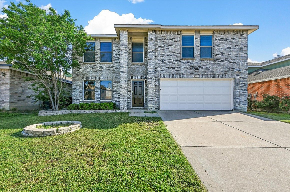 5332 New Castleton Ln, Fort Worth, TX 76135 | Zillow
