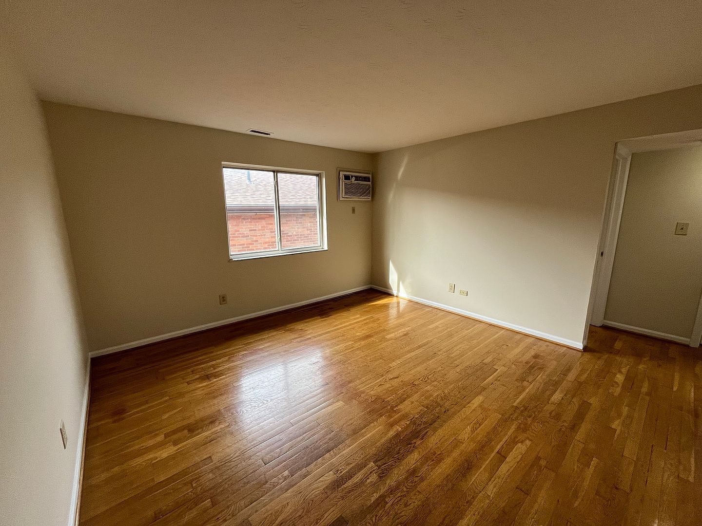 184-194 E Duncan St #190-12, Columbus, OH 43202 | Zillow