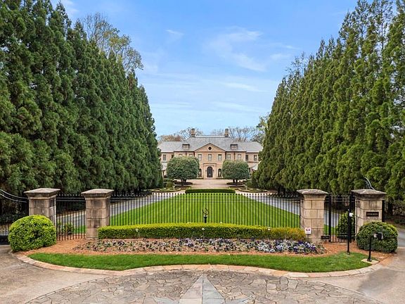 3450 Ridgewood Rd NW, Atlanta, GA 30327 | MLS #7195451 | Zillow