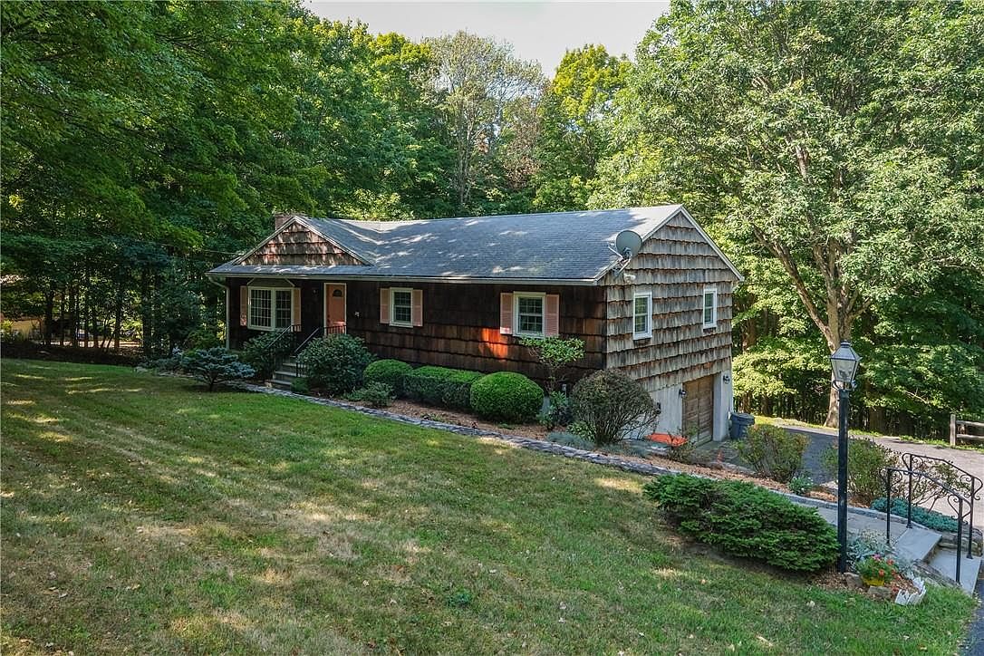 79 Mountain View Road, Putnam Valley, NY 10579 | Zillow