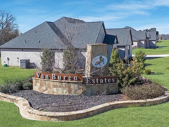 114 Ford Ct, Celina, TX 75009 | MLS #20630648 | Zillow