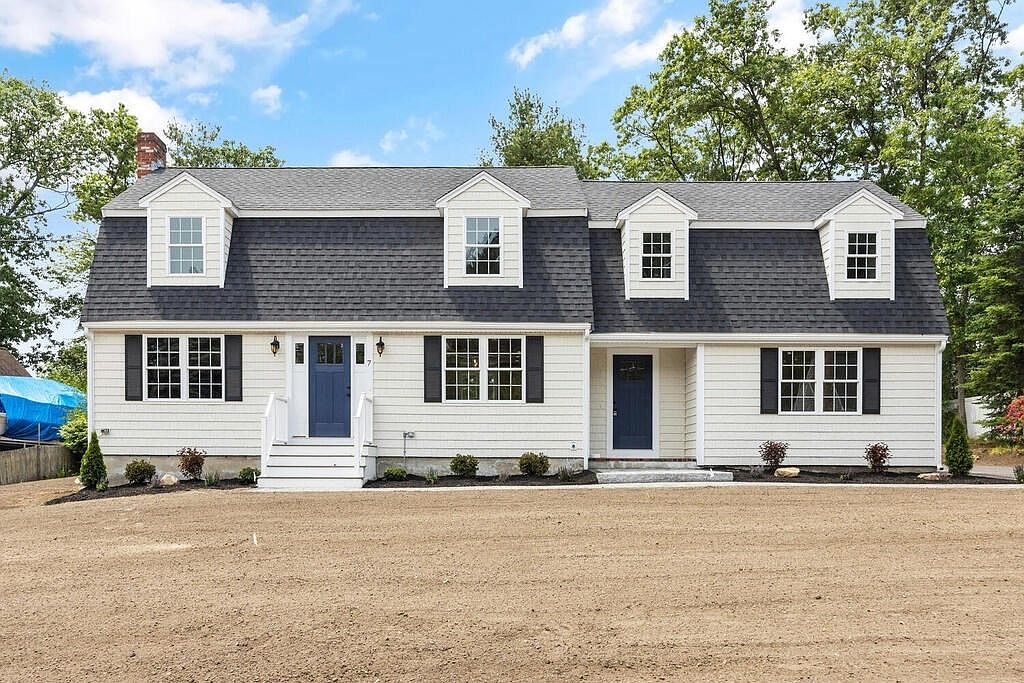 7 Webber St, Wilmington, MA 01887 | Zillow