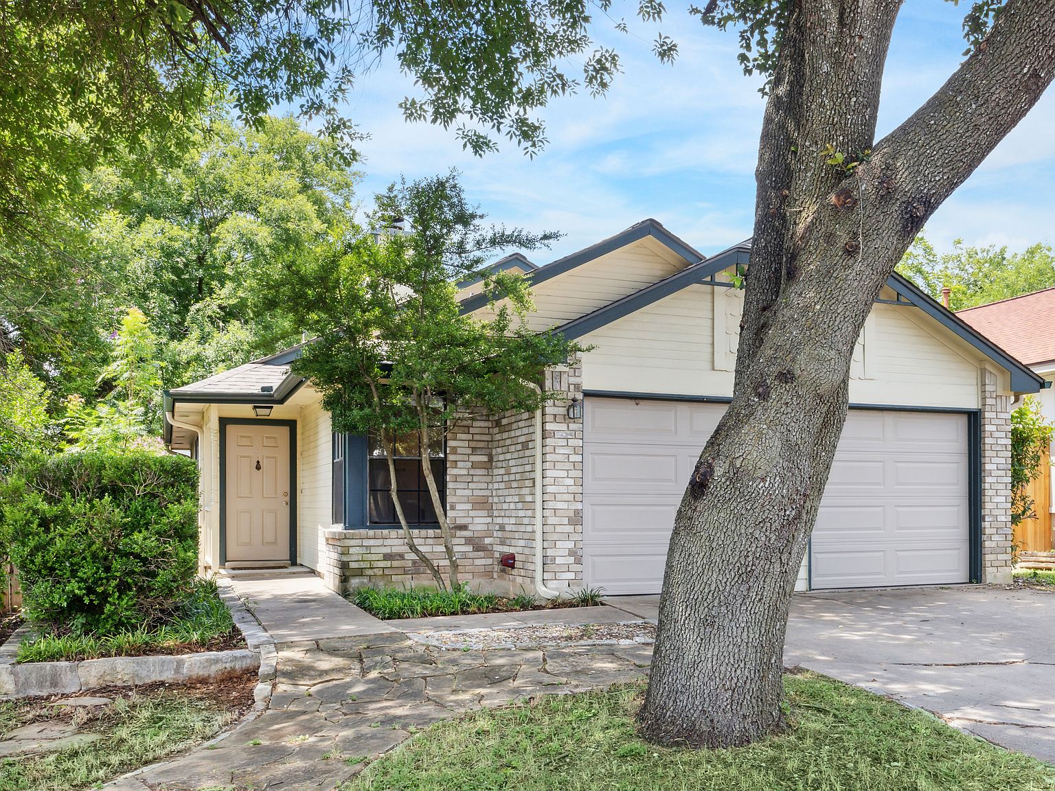 1809 Rainy Meadows Dr, Austin, TX 78758 | Zillow