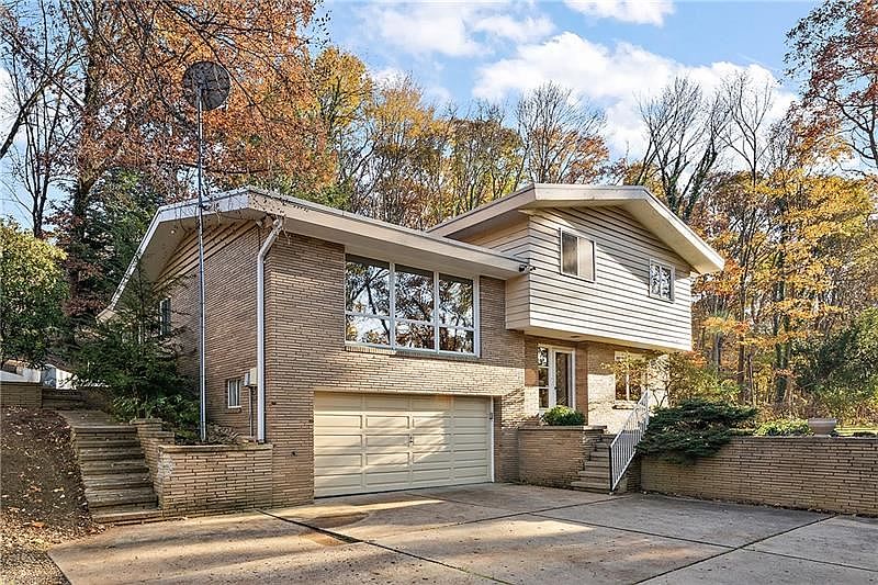 2777 McCully Rd, Allison Park, PA 15101 | Zillow