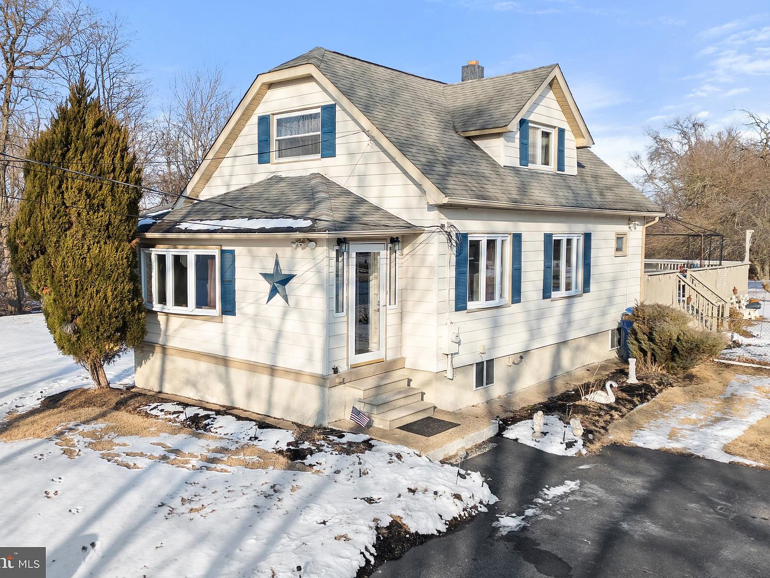 835 Cornell Ave, Maple Shade, NJ 08052 | Zillow