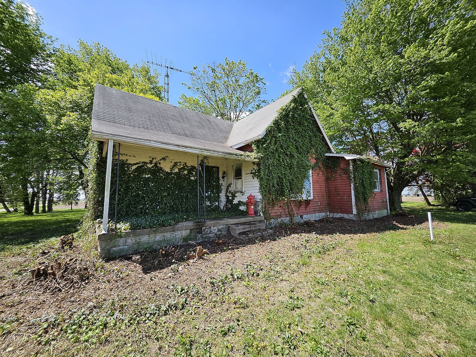 8007 W 200 S, Manilla, IN 46150 | Zillow