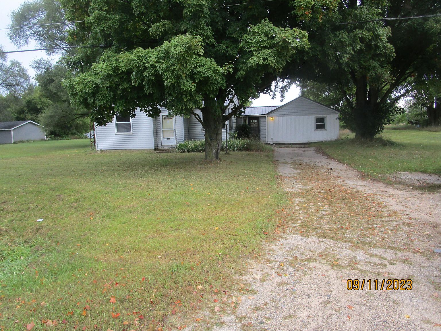 8975 W One Mile Rd #1, Hesperia, MI 49421 | Zillow