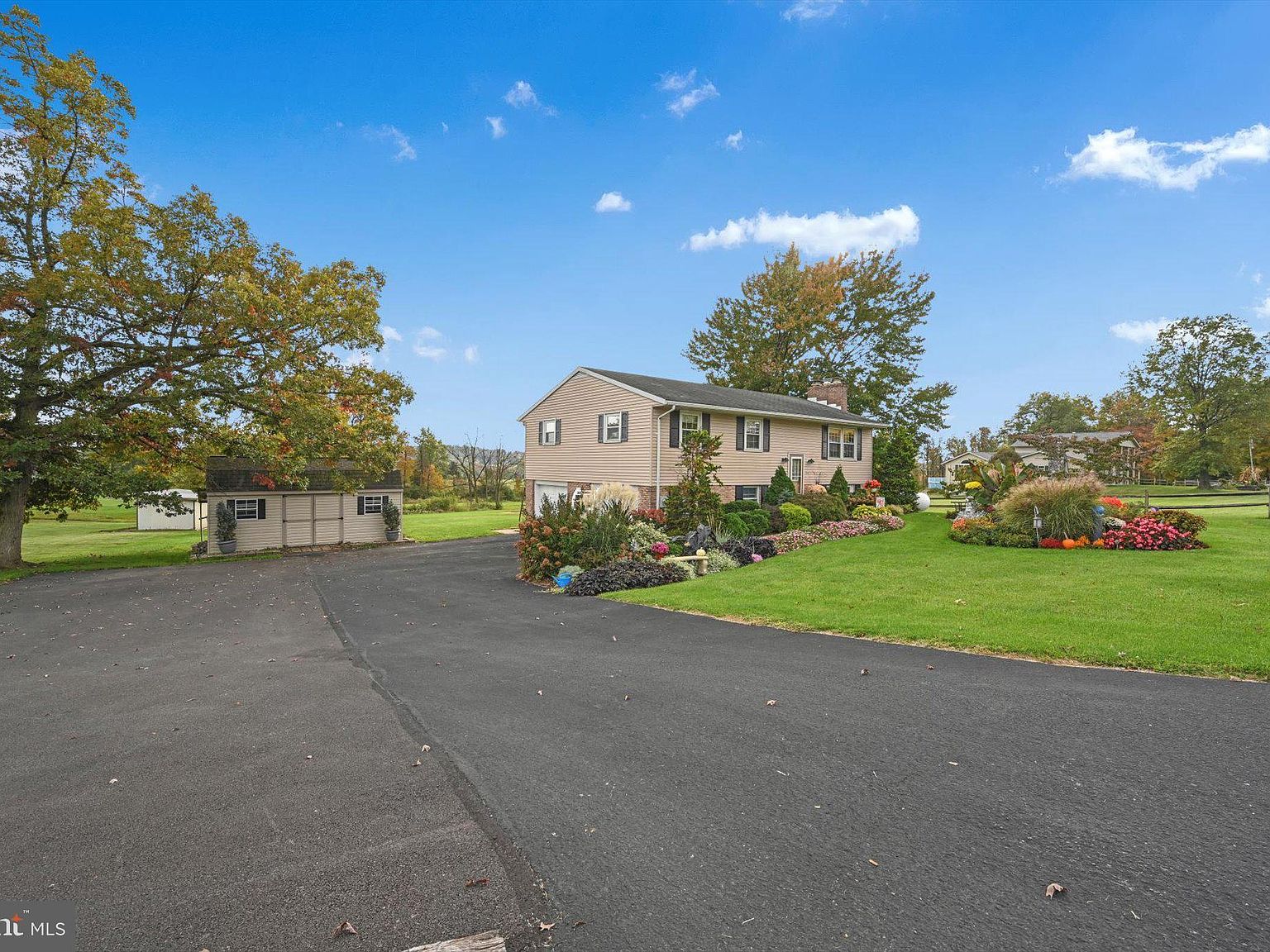 566 Greble Rd, Lebanon, PA 17046 | MLS #PALN2012370 | Zillow