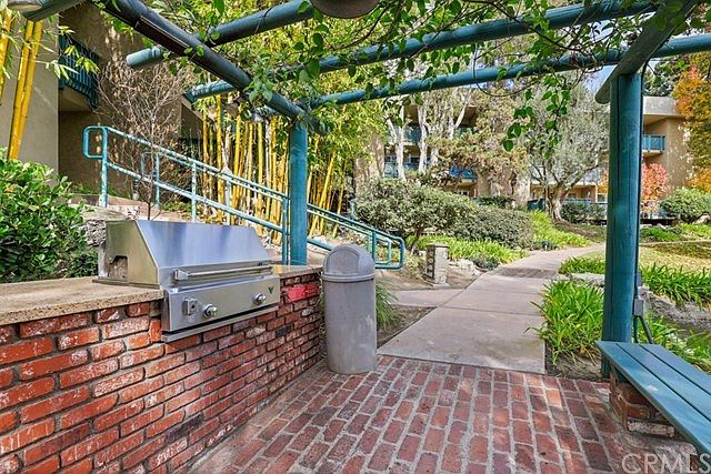 Stoney Brook Villas Apartments - Long Beach, CA | Zillow