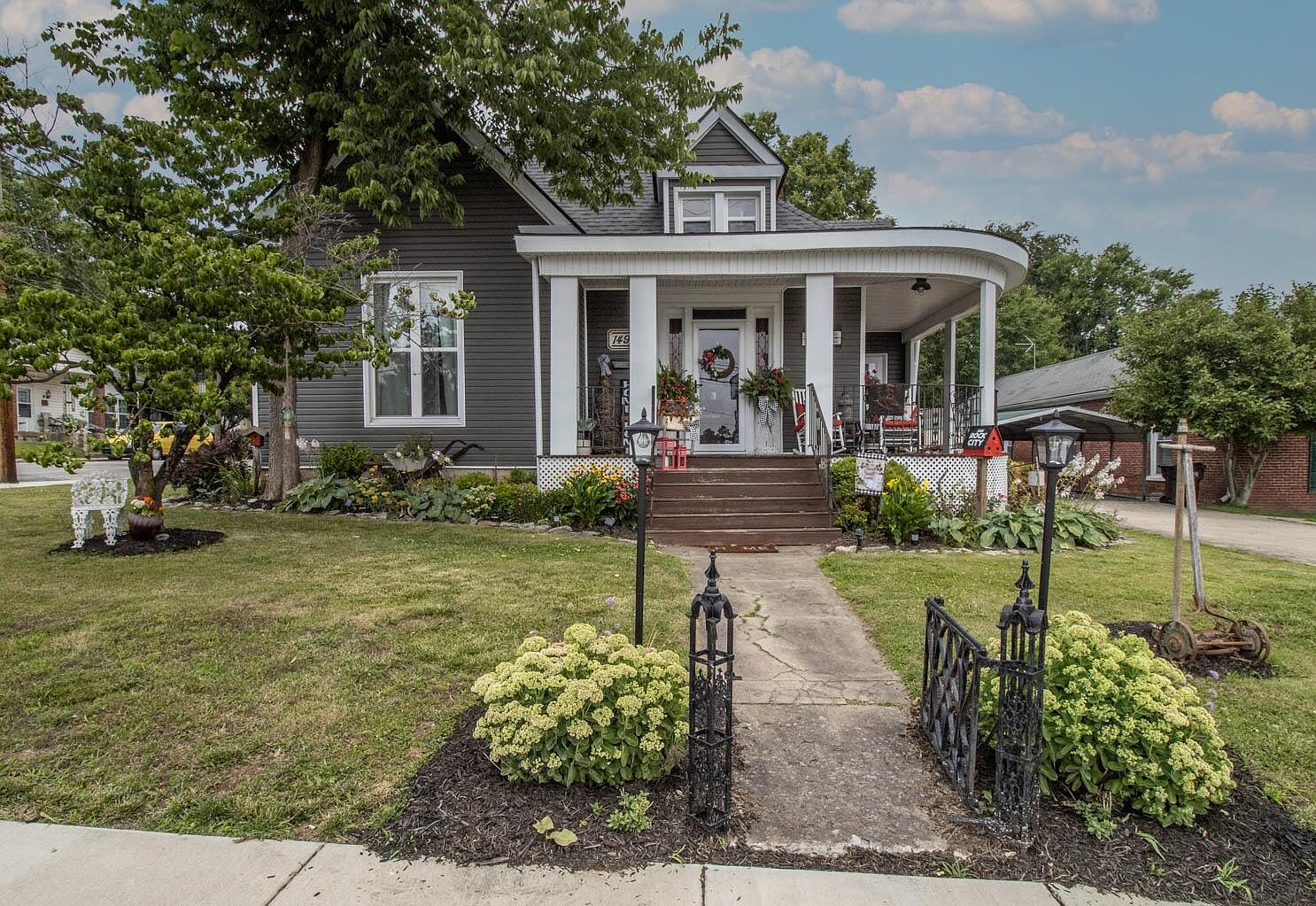 1499 Main St, Paris, KY 40361 | MLS #23012080 | Zillow