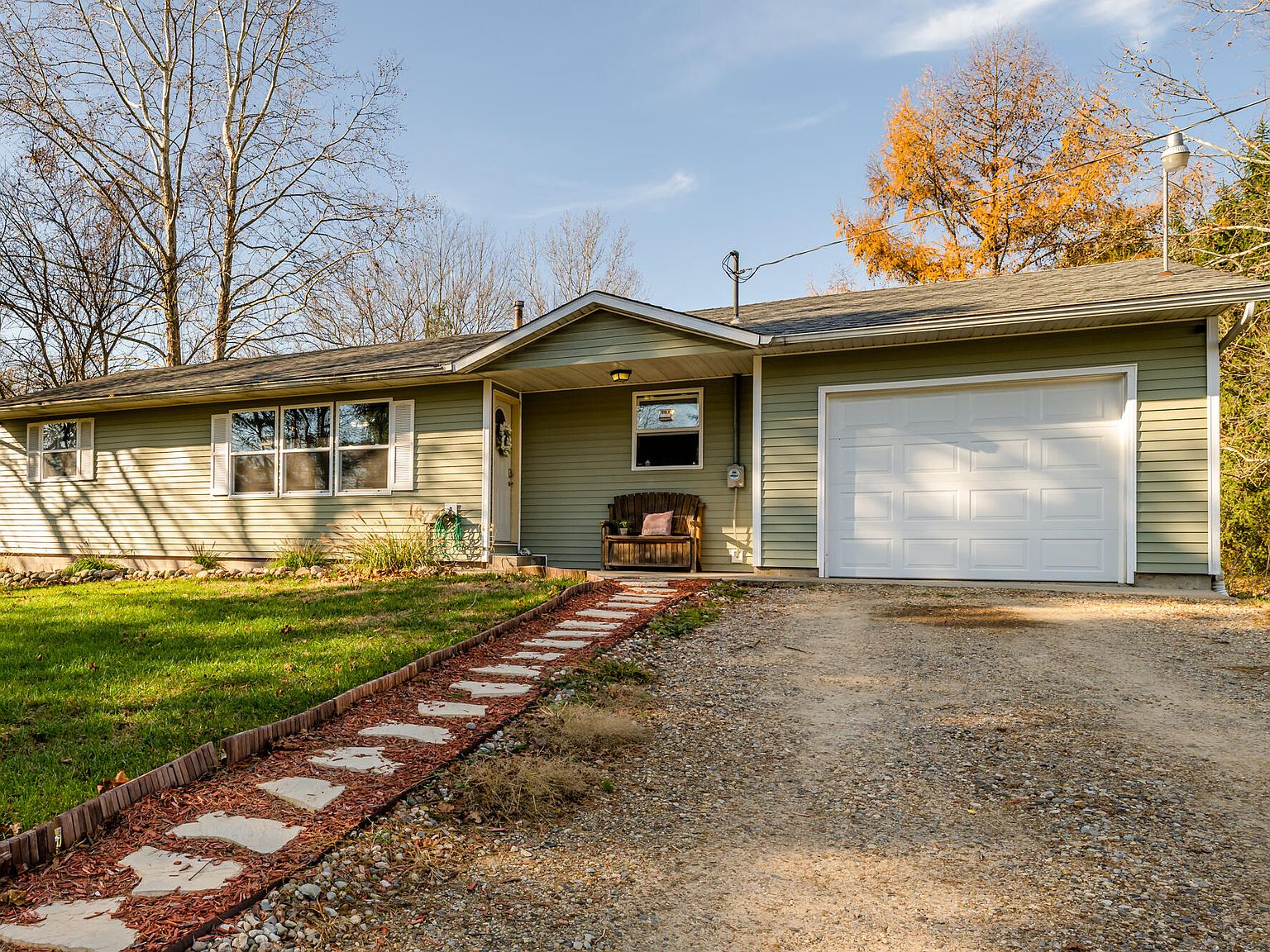 52444 56th St, Lawrence, MI 49064 | Zillow
