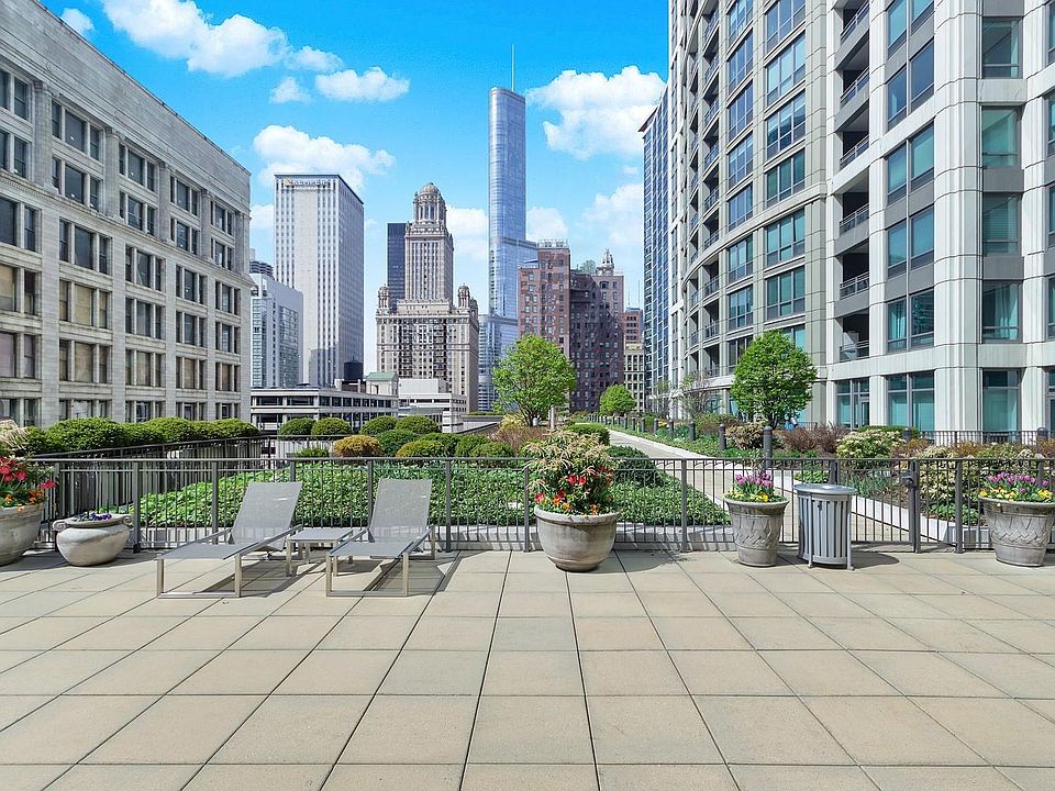 130 N Garland Ct Chicago IL | Zillow