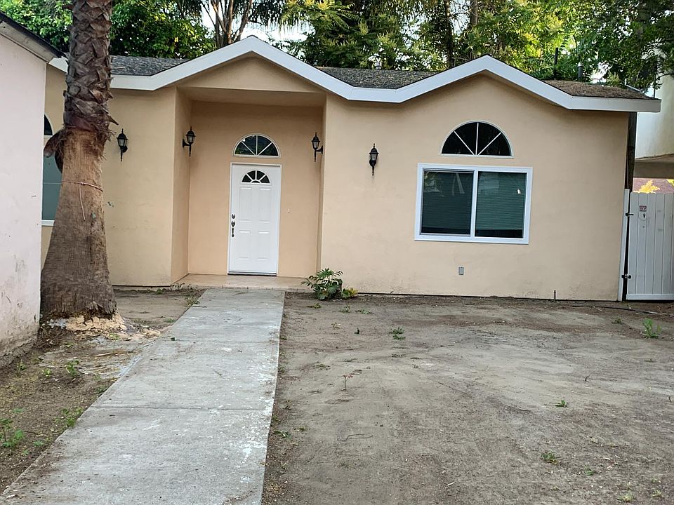 12358 1/2 Oxnard St, North Hollywood, CA 91606 | Zillow