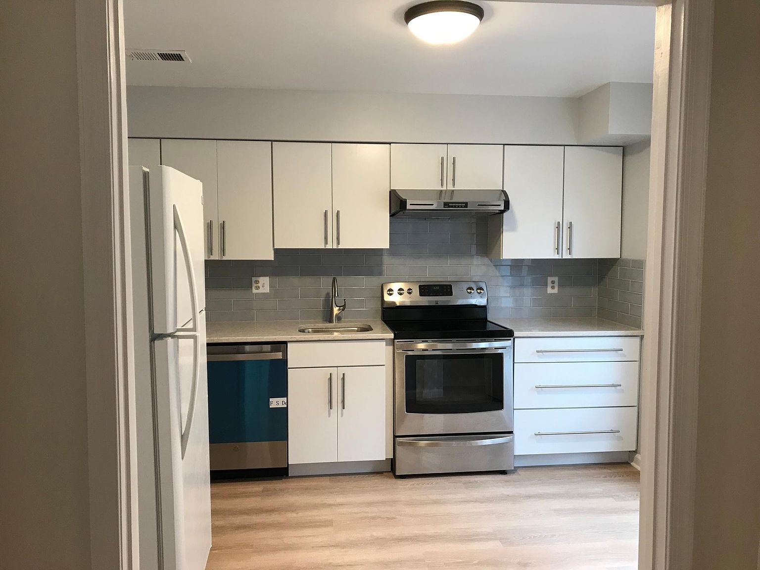 2111C N Monroe St, Arlington, VA 22207 | Zillow