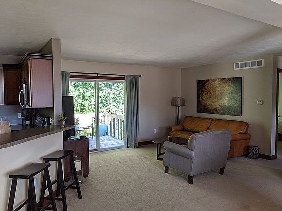 6890 Rex Dr NE, Rockford, MI 49341 | Zillow