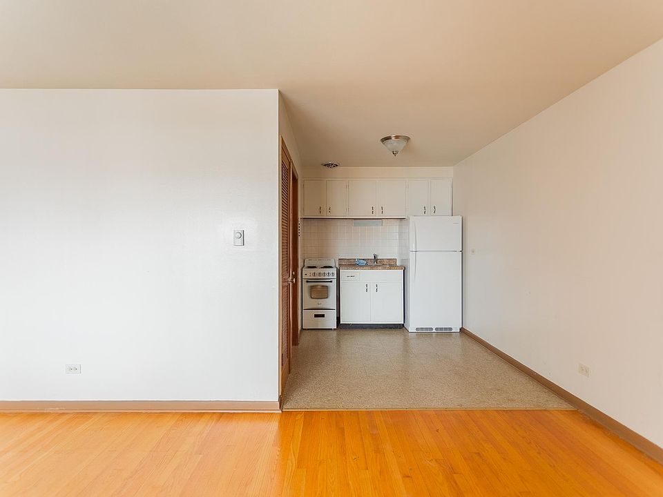 6256 64th Place - 6256 W 64th Pl Chicago IL | Zillow