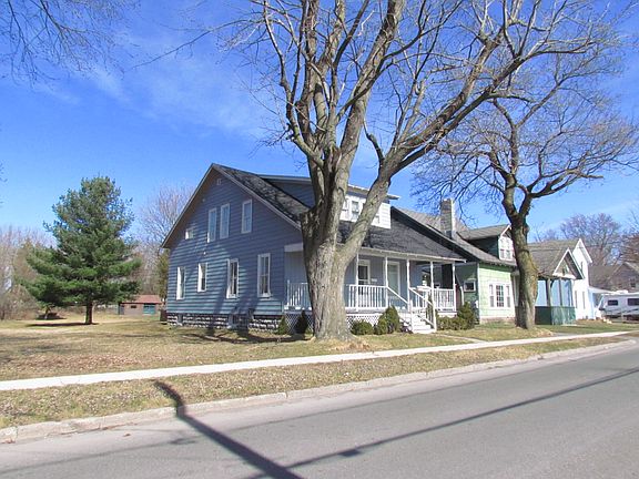 810 Superior St, Watertown, NY 13601 | Zillow