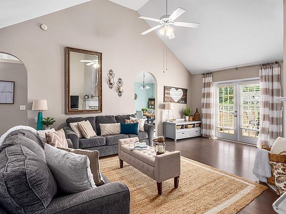 113 Horseshoe Cir, Alabaster, AL 35007 | MLS #1362522 | Zillow