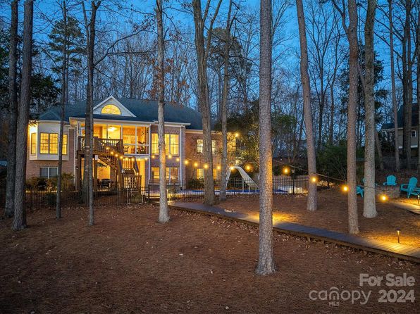 Lake Tillery - Norwood NC Real Estate - 37 Homes For Sale | Zillow