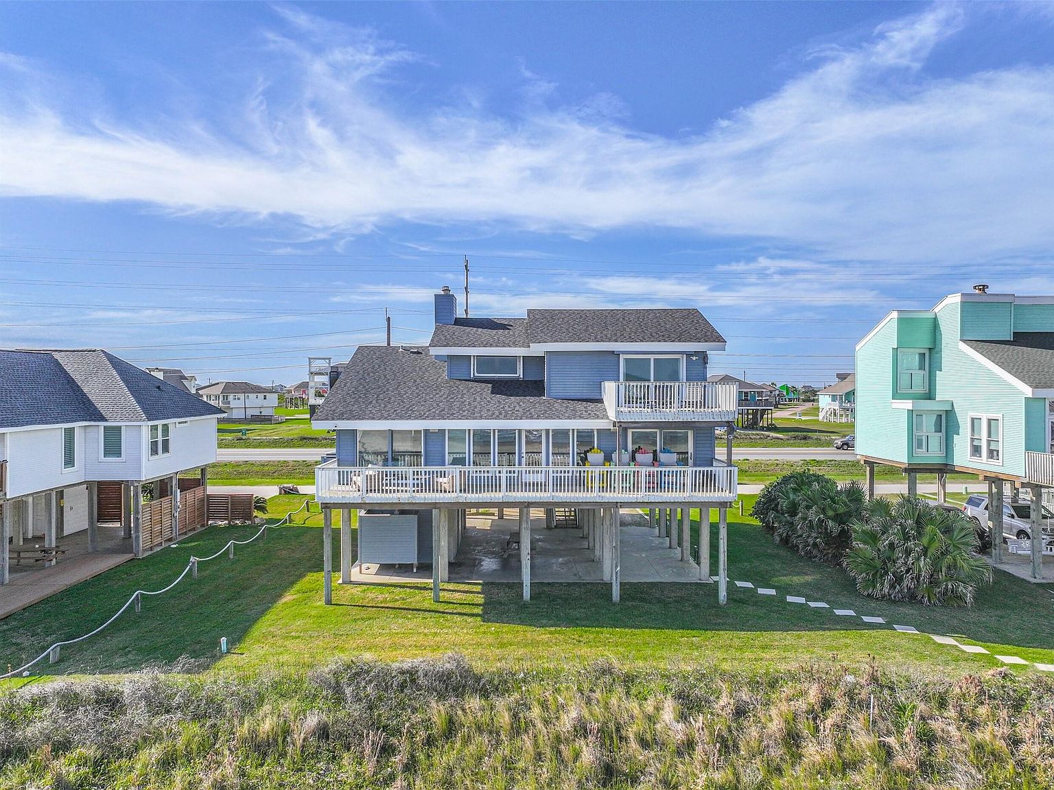 23155 & 23156 Gulf Dr, Galveston, TX 77554 | MLS #24100956 | Zillow