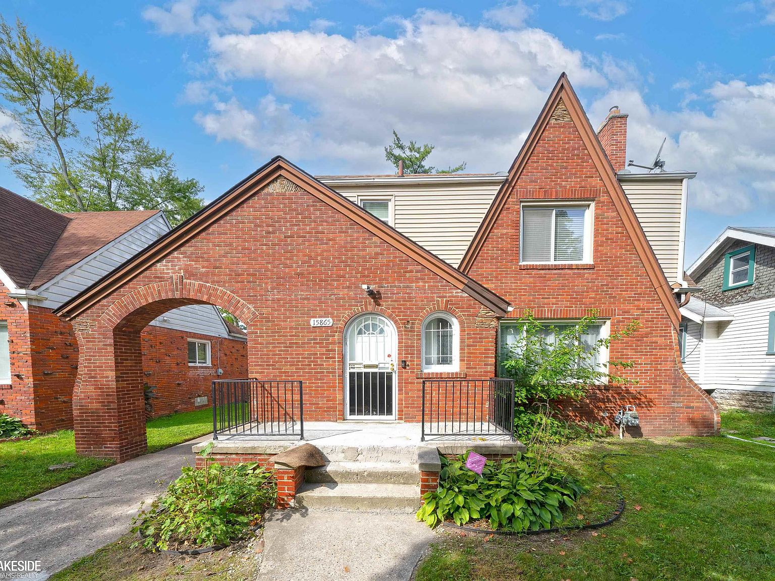 15865 Forrer St, Detroit, MI 48227 | Zillow