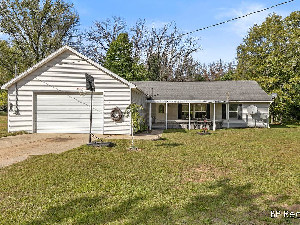 5669 E Baseline Rd, White Cloud, MI 49349 | Zillow
