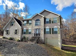 416 Timber Hill Rd, Henryville, PA 18332 | Zillow