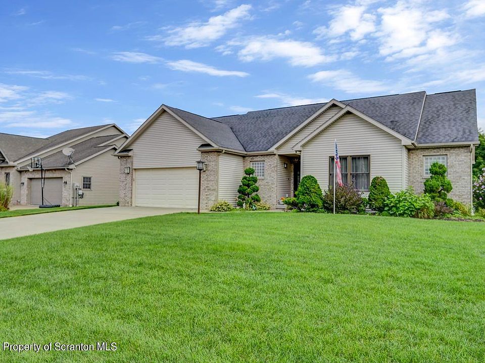 927 Katherine Dr, Jessup, PA 18434 | Zillow
