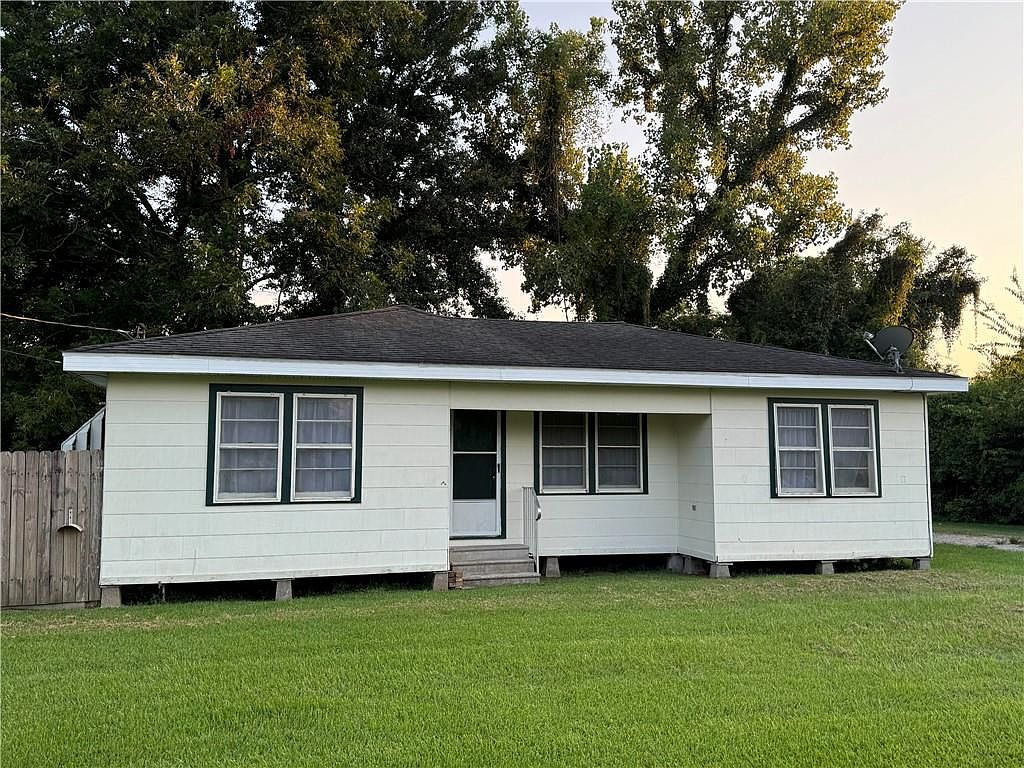 5961 Highway 308, Belle Rose, LA 70341 | Zillow