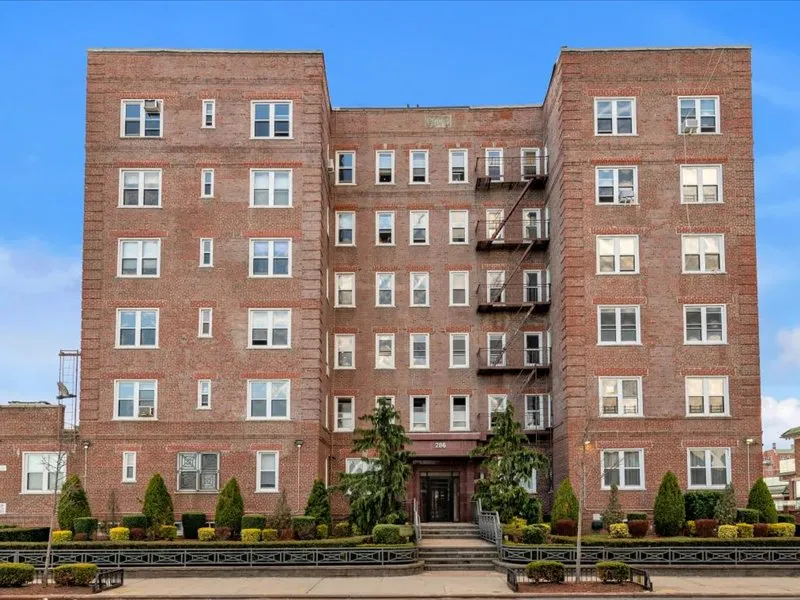 286 Corbin Place #1C in Brighton Beach, Brooklyn | StreetEasy