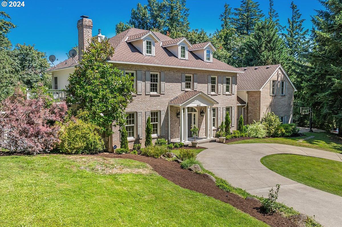 19177 Hill Top Rd, Lake Oswego, OR 97034 | Zillow